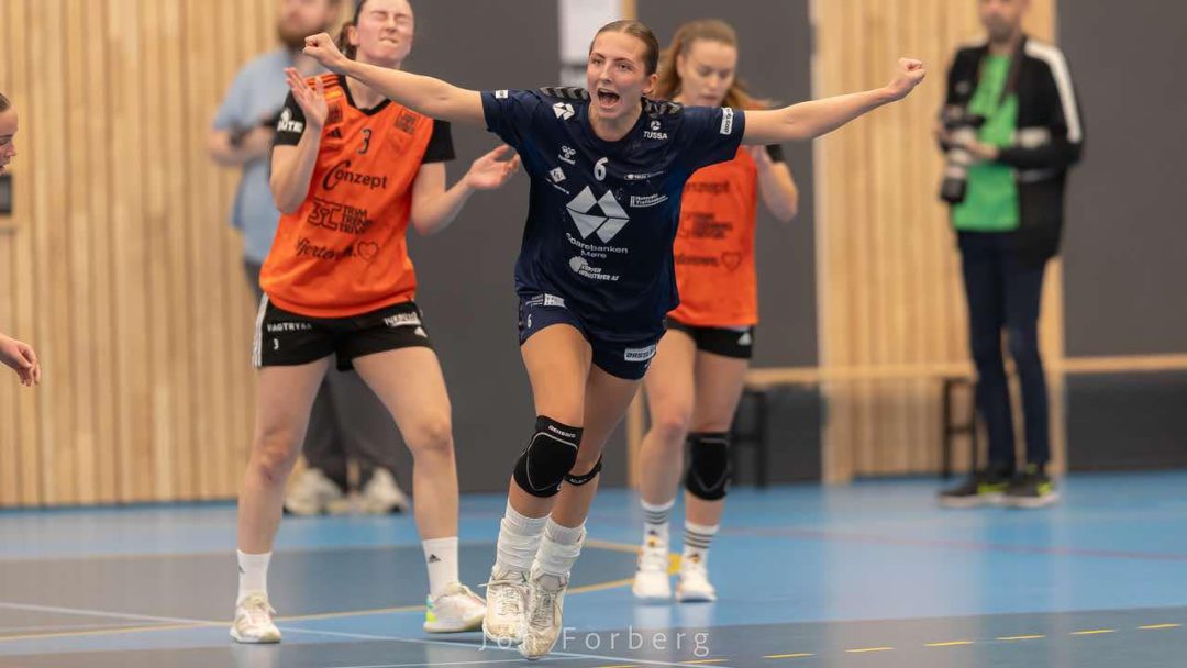 Toppscorertabellen 1. divisjon: – Mie Blegen Stensrud på topp – Norsk ...